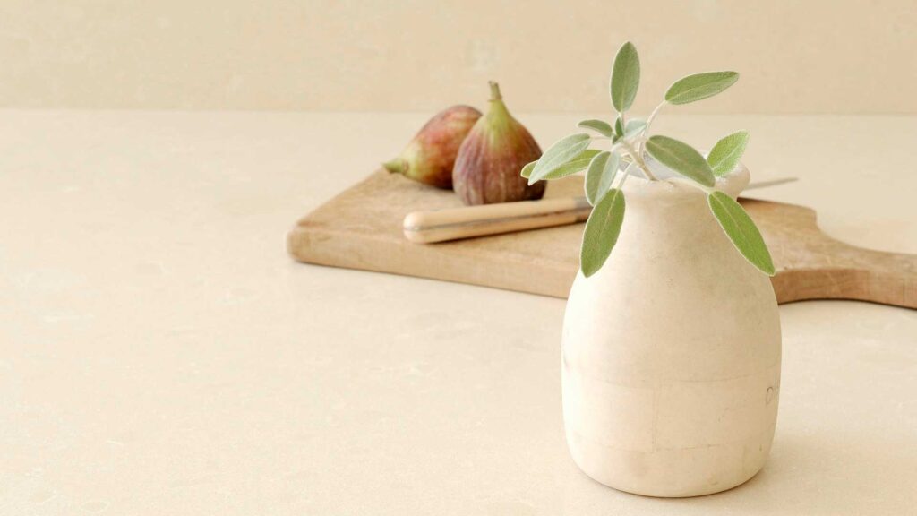 Caesarstone 4220 Buttermilk | Paramount Stone Specialists